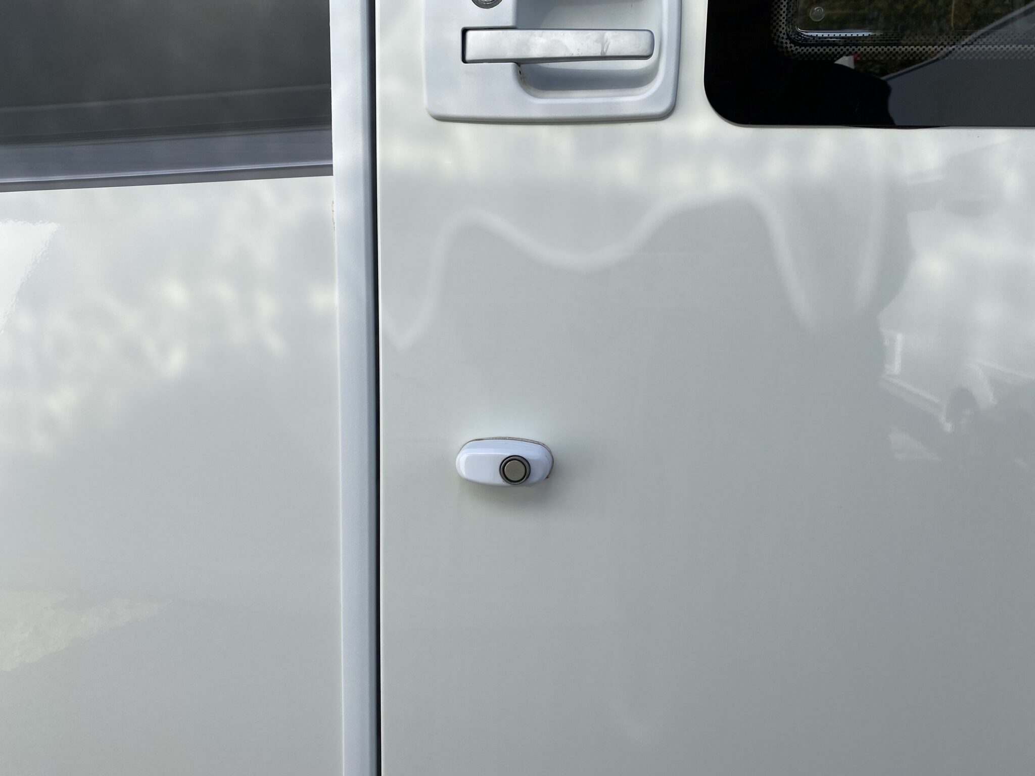 Swift - Caravan Magnetic Door Retainer (1404300) - Grantham's Accessory ...