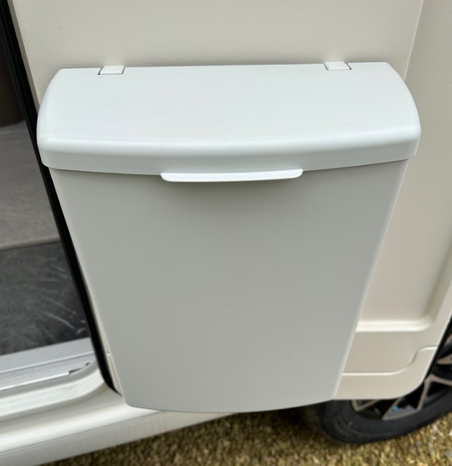 Hartal - Caravan / Motorhome Door Bin Set - Grantham's Accessory Shop