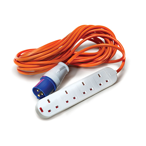 Streetwize - 4 Gang Extension Cable - Grantham's Accessory Shop